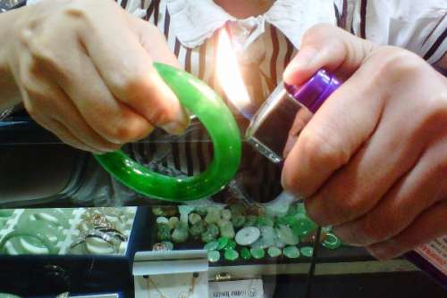 Sejarah Batu Giok dan Khasiatnya Bagi Kesehatan